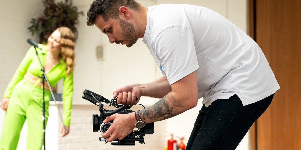 Charge camera battery with USB: What should you know about?